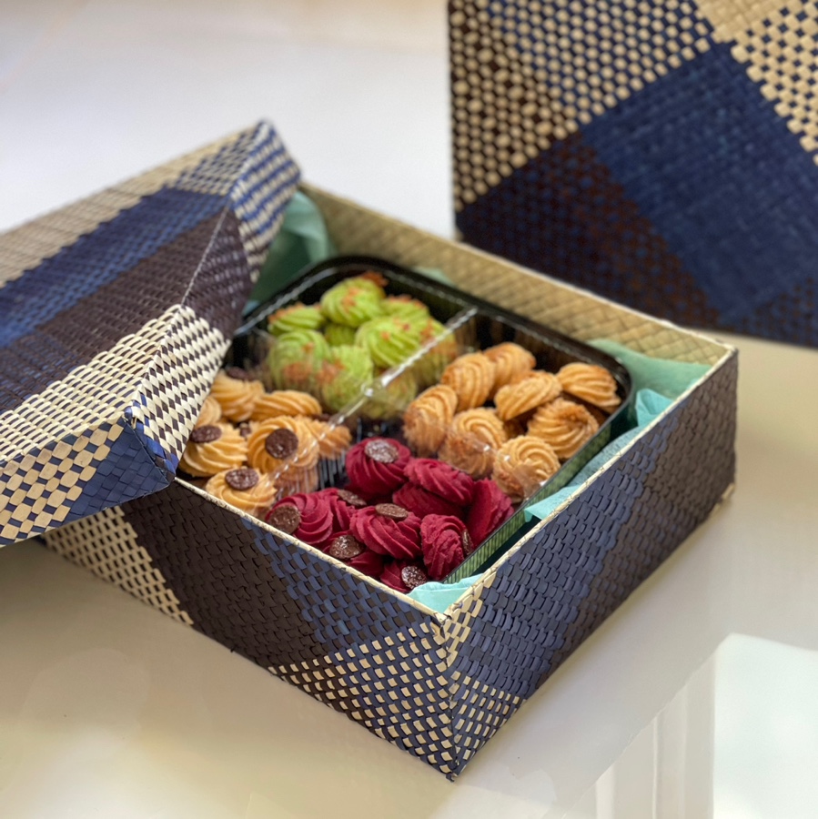 Embun Embun. Handwoven Mengkuang Box Medium