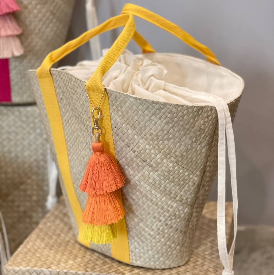 Embun Embun. Handwoven Mengkuang Bag Basket