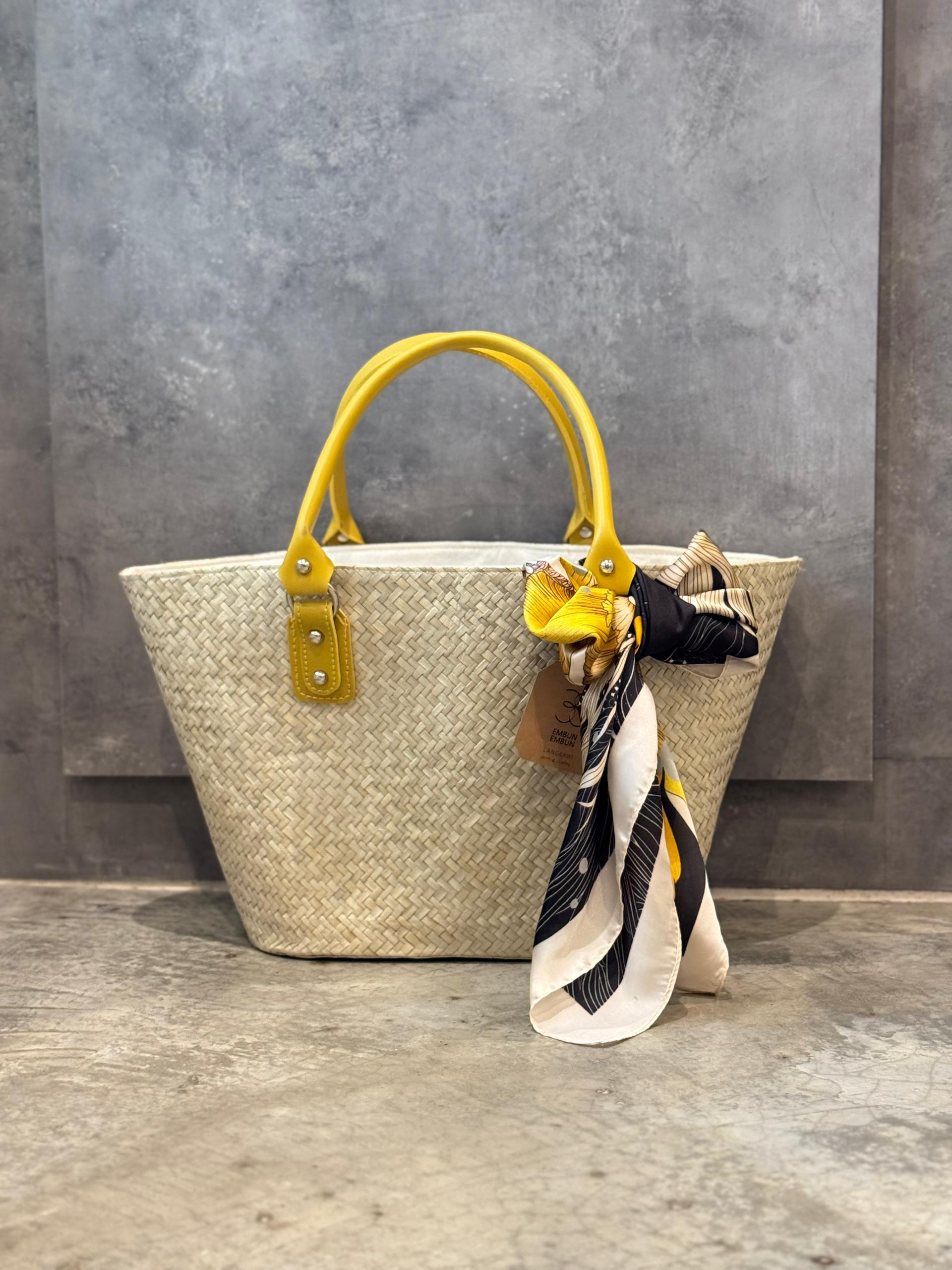 Embun Embun. Handwoven Mengkuang Classy